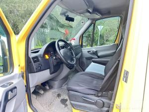 Yellow Mercedes-Benz Sprinter 2007 in Riga, with an engine capacity of 2.20 L and mileage of 408 thousand km for 7500 €, photo 6 on AUTOMOTO.COM.LV