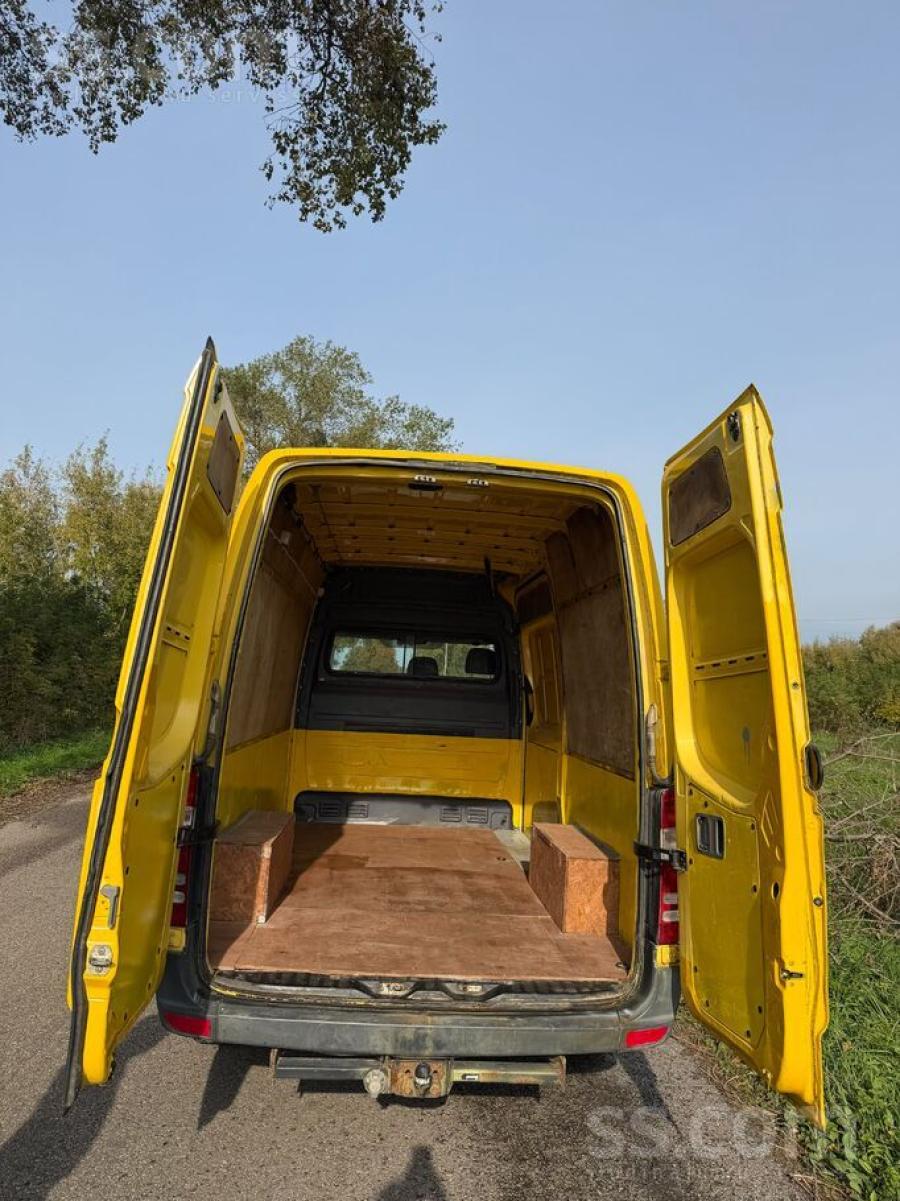 Yellow Mercedes-Benz Sprinter 2008 in Daugavpils, with an engine capacity of 2.20 L and mileage of 503 thousand km for 3900 €, photo 4 on AUTOMOTO.COM.LV