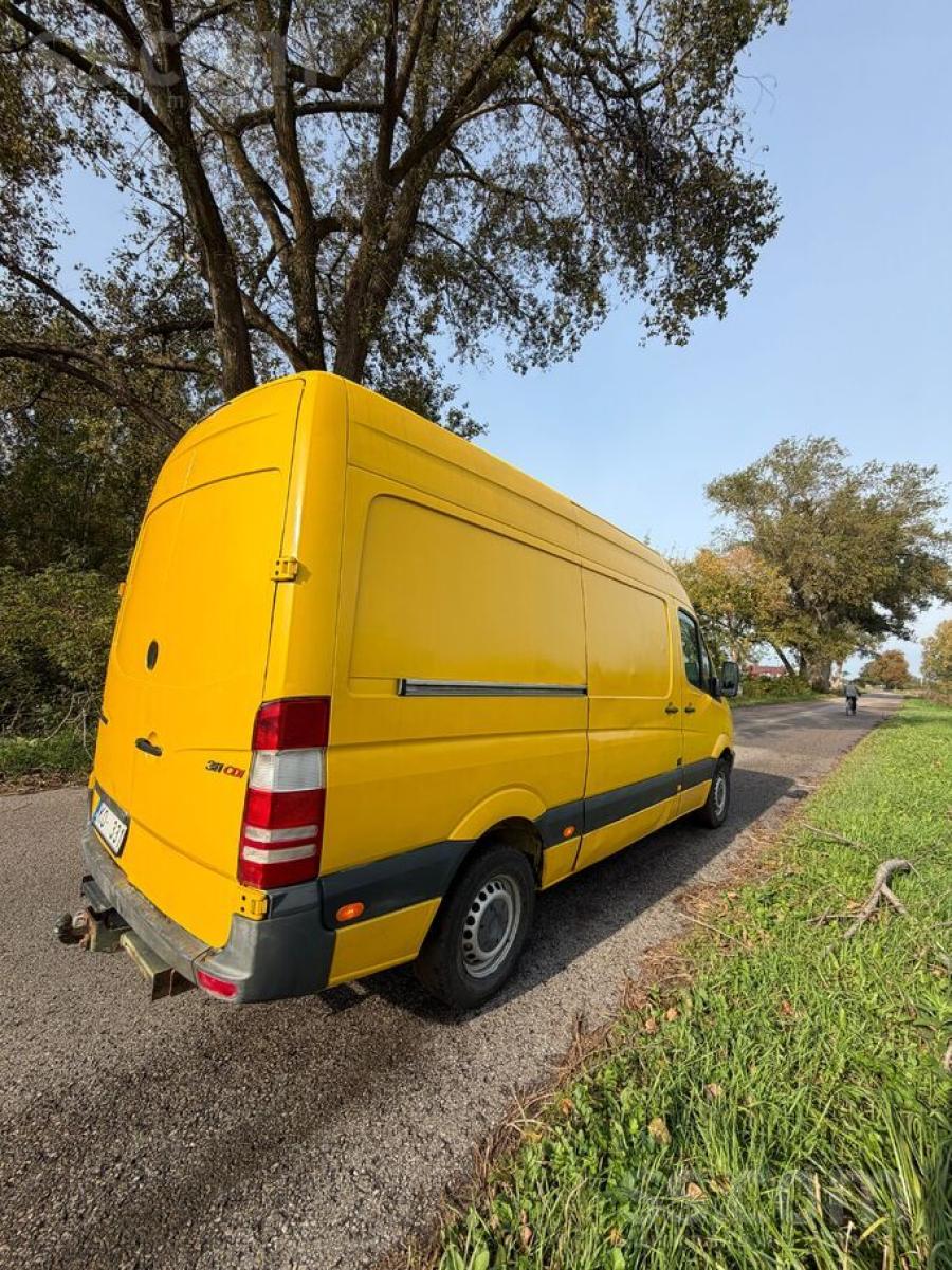 Yellow Mercedes-Benz Sprinter 2008 in Daugavpils, with an engine capacity of 2.20 L and mileage of 503 thousand km for 3900 €, photo 6 on AUTOMOTO.COM.LV