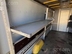 Dzeltens Mercedes-Benz Sprinter 2011 Rīga, ar dzinēja tilpumu 2.20 L un nobraukumu 239 tūkst. km par 7500 €, foto 13 vietnē AUTOMOTO.COM.LV