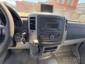Dzeltens Mercedes-Benz Sprinter 2011 Rīga, ar dzinēja tilpumu 2.20 L un nobraukumu 239 tūkst. km par 7500 €, foto 22 vietnē AUTOMOTO.COM.LV