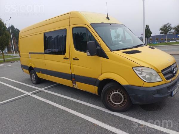 Yellow Mercedes-Benz Sprinter 2012 in Riga, with an engine capacity of 3.00 L and mileage of 796 thousand km for 6500 €, photo 3 on AUTOMOTO.COM.LV