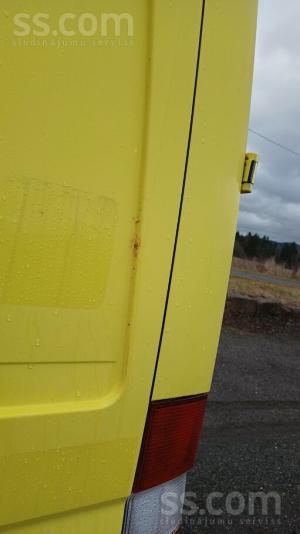 Yellow Mercedes-Benz Sprinter 2017 in Bauska, with an engine capacity of 3.00 L and mileage of 372 thousand km for 12000 €, photo 15 on AUTOMOTO.COM.LV