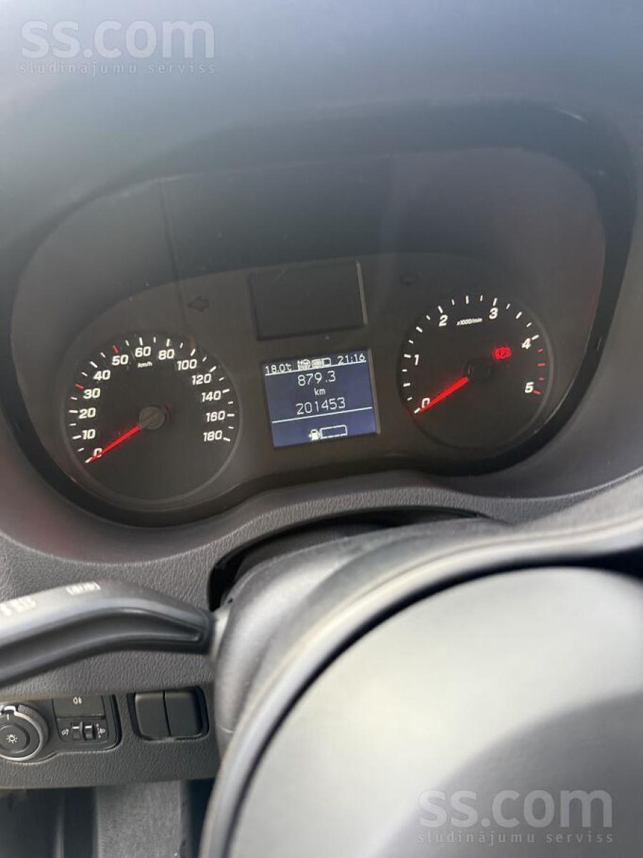 Dzeltens Mercedes-Benz Sprinter 2018 Tallina, ar dzinēja tilpumu 2.10 L un nobraukumu 201 tūkst. km par 13499 €, foto 25 vietnē AUTOMOTO.COM.LV