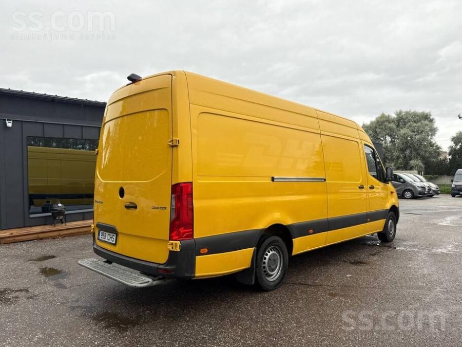 Dzeltens Mercedes-Benz Sprinter 2018 Tallina, ar dzinēja tilpumu 2.10 L un nobraukumu 196 tūkst. km par 12490 €, foto 10 vietnē AUTOMOTO.COM.LV