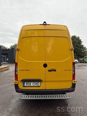 Dzeltens Mercedes-Benz Sprinter 2018 Tallina, ar dzinēja tilpumu 2.10 L un nobraukumu 196 tūkst. km par 12490 €, foto 11 vietnē AUTOMOTO.COM.LV