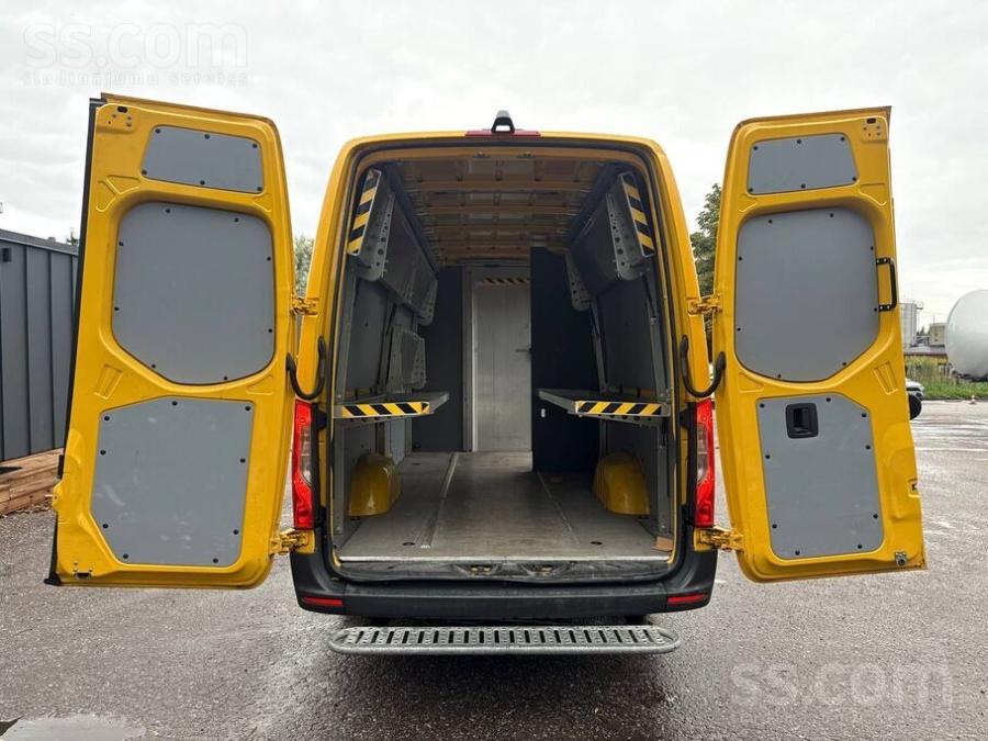 Dzeltens Mercedes-Benz Sprinter 2018 Tallina, ar dzinēja tilpumu 2.10 L un nobraukumu 196 tūkst. km par 12490 €, foto 13 vietnē AUTOMOTO.COM.LV