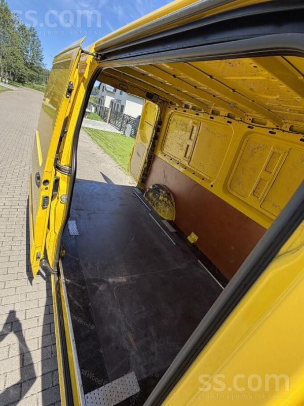 Yellow Mercedes-Benz Sprinter 2019 in Jurmala, with an engine capacity of 2.20 L and mileage of 361 thousand km for 16700 €, photo 9 on AUTOMOTO.COM.LV
