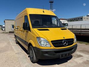 Yellow Mercedes-Benz Sprinter 2011 in Riga, with an engine capacity of 0.00 L and mileage of 239 thousand km for 7500 €, photo 5 on AUTOMOTO.COM.LV