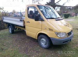 Yellow Mercedes-Benz Sprinter 2005 in Valmiera, with an engine capacity of 2.20 L and mileage of 220 thousand km for 5500 €, photo 1 on AUTOMOTO.COM.LV