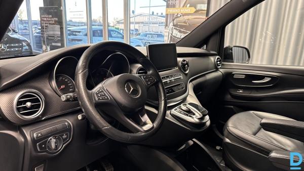 Black Mercedes-Benz V 220 2017 in Marupe, with an engine capacity of 2.00 L and mileage of 134 thousand km for 30990 €, photo 6 on AUTOMOTO.COM.LV