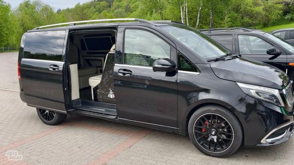 Melns Mercedes-Benz V 220 2019 Viļņa, ar dzinēja tilpumu 2.10 L un nobraukumu 285 tūkst. km par 45000 €, foto 5 vietnē AUTOMOTO.COM.LV