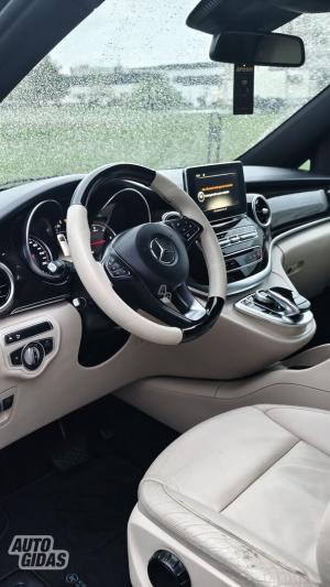 Black Mercedes-Benz V 220 2019 in Vilnius, with an engine capacity of 2.10 L and mileage of 285 thousand km for 45000 €, photo 12 on AUTOMOTO.COM.LV