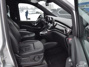 Pelēks Mercedes-Benz V 220 2020 Rīga, ar dzinēja tilpumu 2.00 L un nobraukumu 102 tūkst. km par 45000 €, foto 13 vietnē AUTOMOTO.COM.LV