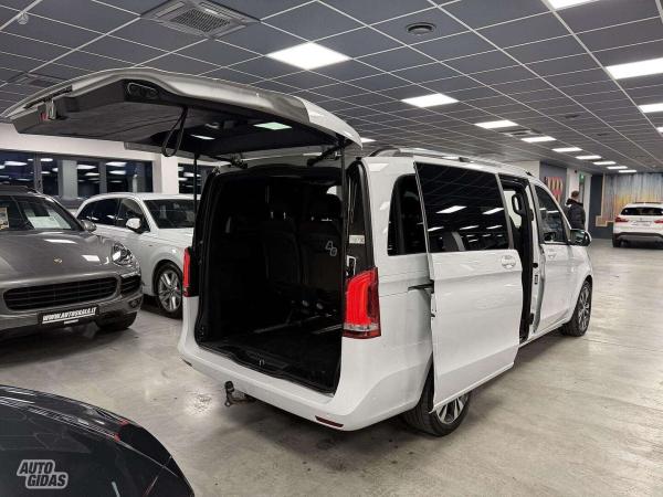 Balts Mercedes-Benz V 220 2017 Klaipėda, ar dzinēja tilpumu 2.10 L un nobraukumu 342 tūkst. km par 24950 €, foto 4 vietnē AUTOMOTO.COM.LV