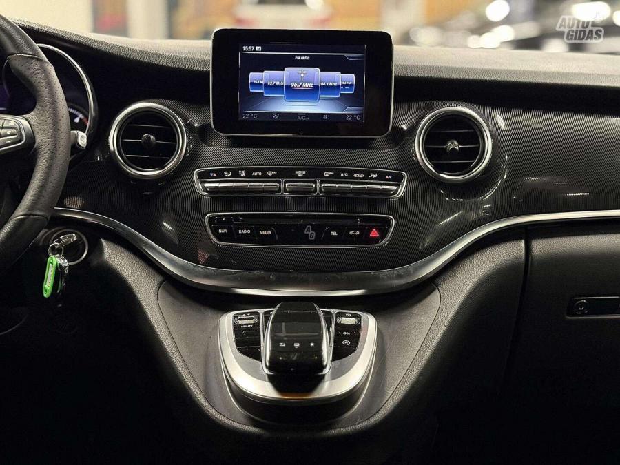 White Mercedes-Benz V 220 2017 in Klaipeda, with an engine capacity of 2.10 L and mileage of 342 thousand km for 24950 €, photo 25 on AUTOMOTO.COM.LV