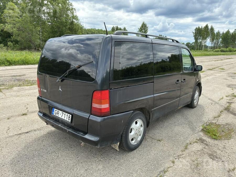 Black Mercedes-Benz v-230 1996 in Balvi, with an engine capacity of 2.30 L and mileage of 338 thousand km for 1600 €, photo 6 on AUTOMOTO.COM.LV