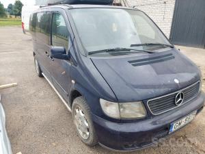Zils Mercedes-Benz v-230 1998 Cēsis, ar dzinēja tilpumu 2.30 L un nobraukumu 247 tūkst. km par 2300 €, foto  vietnē AUTOMOTO.COM.LV