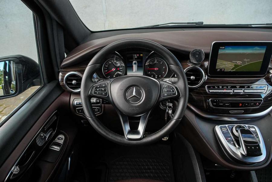 Melns Mercedes-Benz V 250 2015 Marijampole, ar dzinēja tilpumu 2.14 L un nobraukumu 273 tūkst. km par 33950 €, foto 22 vietnē AUTOMOTO.COM.LV