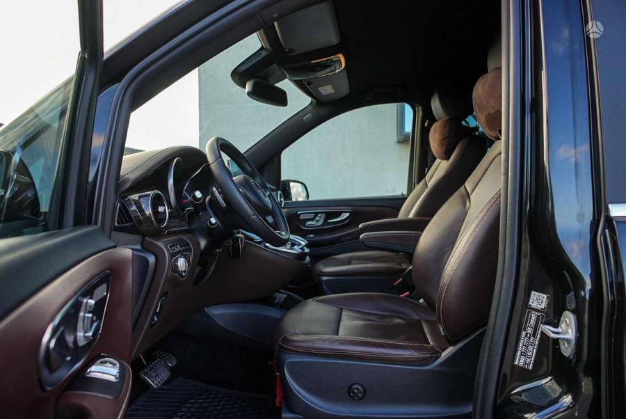 Melns Mercedes-Benz V 250 2015 Marijampole, ar dzinēja tilpumu 2.14 L un nobraukumu 273 tūkst. km par 33950 €, foto 46 vietnē AUTOMOTO.COM.LV