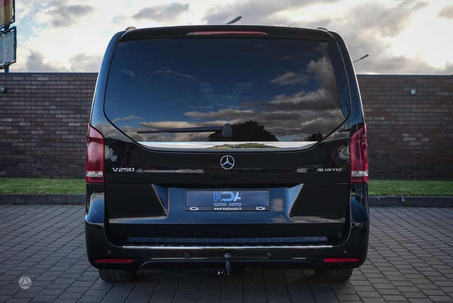 Melns Mercedes-Benz V 250 2015 Marijampole, ar dzinēja tilpumu 2.14 L un nobraukumu 273 tūkst. km par 33950 €, foto 12 vietnē AUTOMOTO.COM.LV