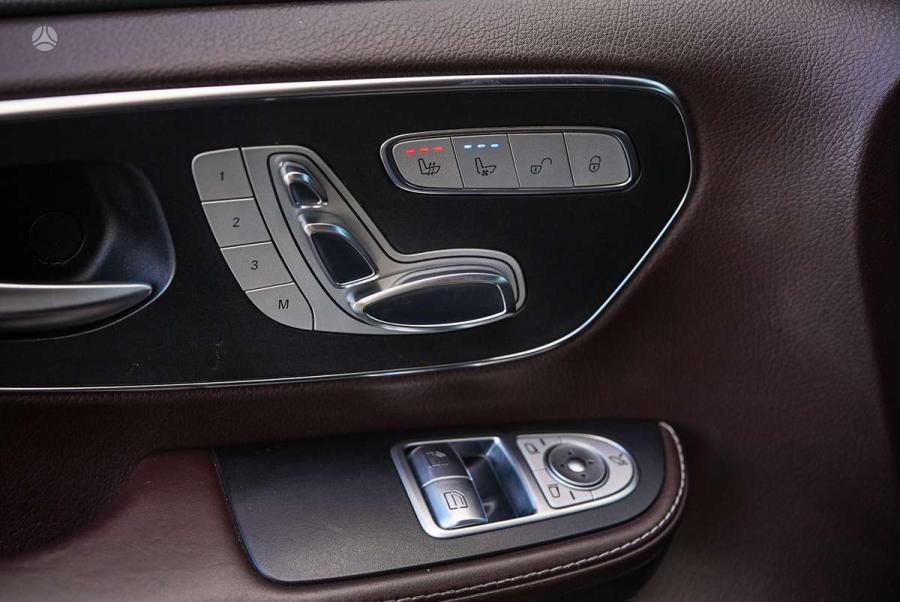 Melns Mercedes-Benz V 250 2015 Marijampole, ar dzinēja tilpumu 2.14 L un nobraukumu 273 tūkst. km par 33950 €, foto 53 vietnē AUTOMOTO.COM.LV