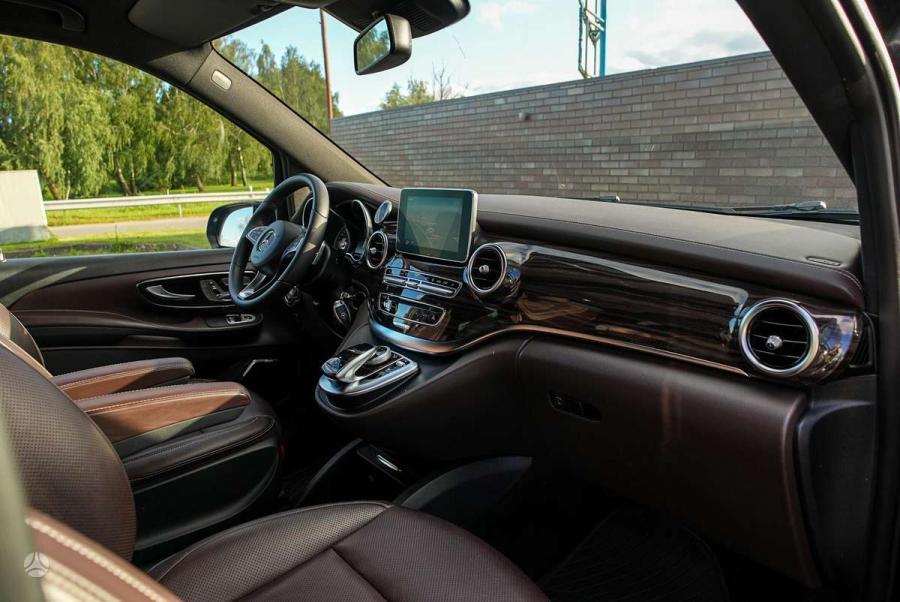 Melns Mercedes-Benz V 250 2015 Marijampole, ar dzinēja tilpumu 2.14 L un nobraukumu 273 tūkst. km par 33950 €, foto 75 vietnē AUTOMOTO.COM.LV