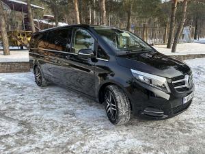 Black Mercedes-Benz V 250 2016 in Kaunas, with an engine capacity of 2.20 L and mileage of 322 thousand km for 25300 €, photo 12 on AUTOMOTO.COM.LV