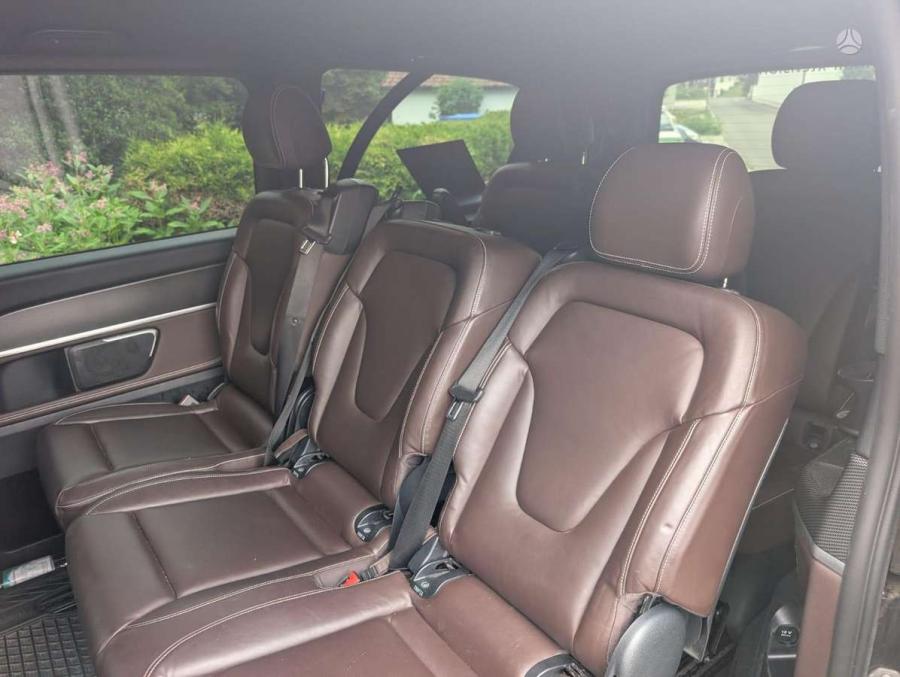 Melns Mercedes-Benz V 250 2016 Viļņa, ar dzinēja tilpumu 2.14 L un nobraukumu 250 tūkst. km par 23500 €, foto 9 vietnē AUTOMOTO.COM.LV