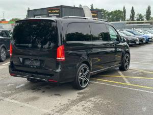 Black Mercedes-Benz V 250 2016 in Klaipeda, with an engine capacity of 2.00 L and mileage of 260 thousand km for 37000 €, photo 10 on AUTOMOTO.COM.LV
