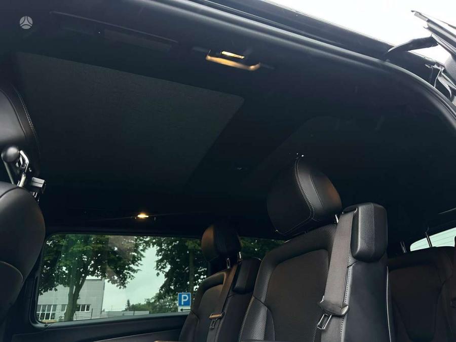 Black Mercedes-Benz V 250 2016 in Klaipeda, with an engine capacity of 2.00 L and mileage of 260 thousand km for 37000 €, photo 28 on AUTOMOTO.COM.LV