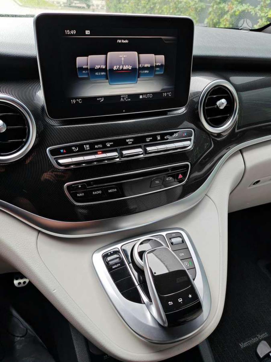 Melns Mercedes-Benz V 250 2016 Klaipėda, ar dzinēja tilpumu 2.15 L un nobraukumu 280 tūkst. km par 26950 €, foto 51 vietnē AUTOMOTO.COM.LV