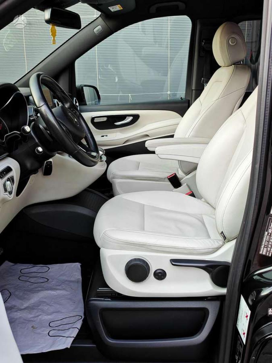 Melns Mercedes-Benz V 250 2016 Klaipėda, ar dzinēja tilpumu 2.15 L un nobraukumu 280 tūkst. km par 26500 €, foto 39 vietnē AUTOMOTO.COM.LV