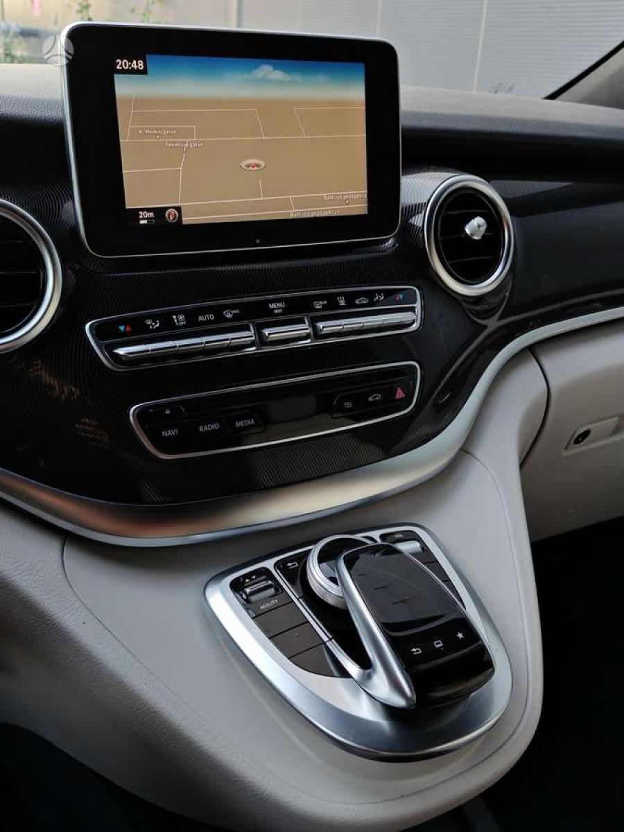 Melns Mercedes-Benz V 250 2016 Klaipėda, ar dzinēja tilpumu 2.15 L un nobraukumu 280 tūkst. km par 26500 €, foto 45 vietnē AUTOMOTO.COM.LV