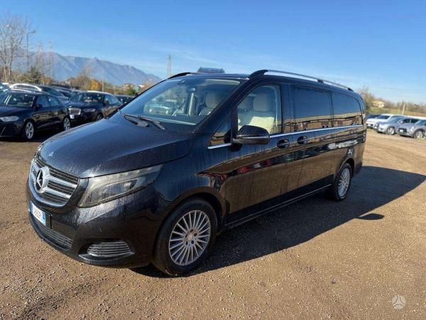 Melns Mercedes-Benz V 250 2017 Šauļi, ar dzinēja tilpumu 2.14 L un nobraukumu 400 tūkst. km par 19200 €, foto 1 vietnē AUTOMOTO.COM.LV