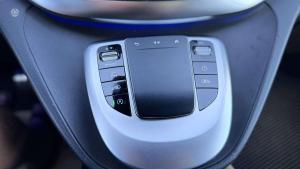 Melns Mercedes-Benz V 250 2017 Telšiai, ar dzinēja tilpumu 2.14 L un nobraukumu 167 tūkst. km par 41900 €, foto 44 vietnē AUTOMOTO.COM.LV