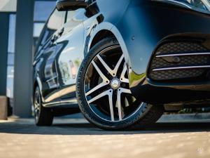 Melns Mercedes-Benz V 250 2017 Kauņa, ar dzinēja tilpumu 2.14 L un nobraukumu 183 tūkst. km par 37950 €, foto 10 vietnē AUTOMOTO.COM.LV