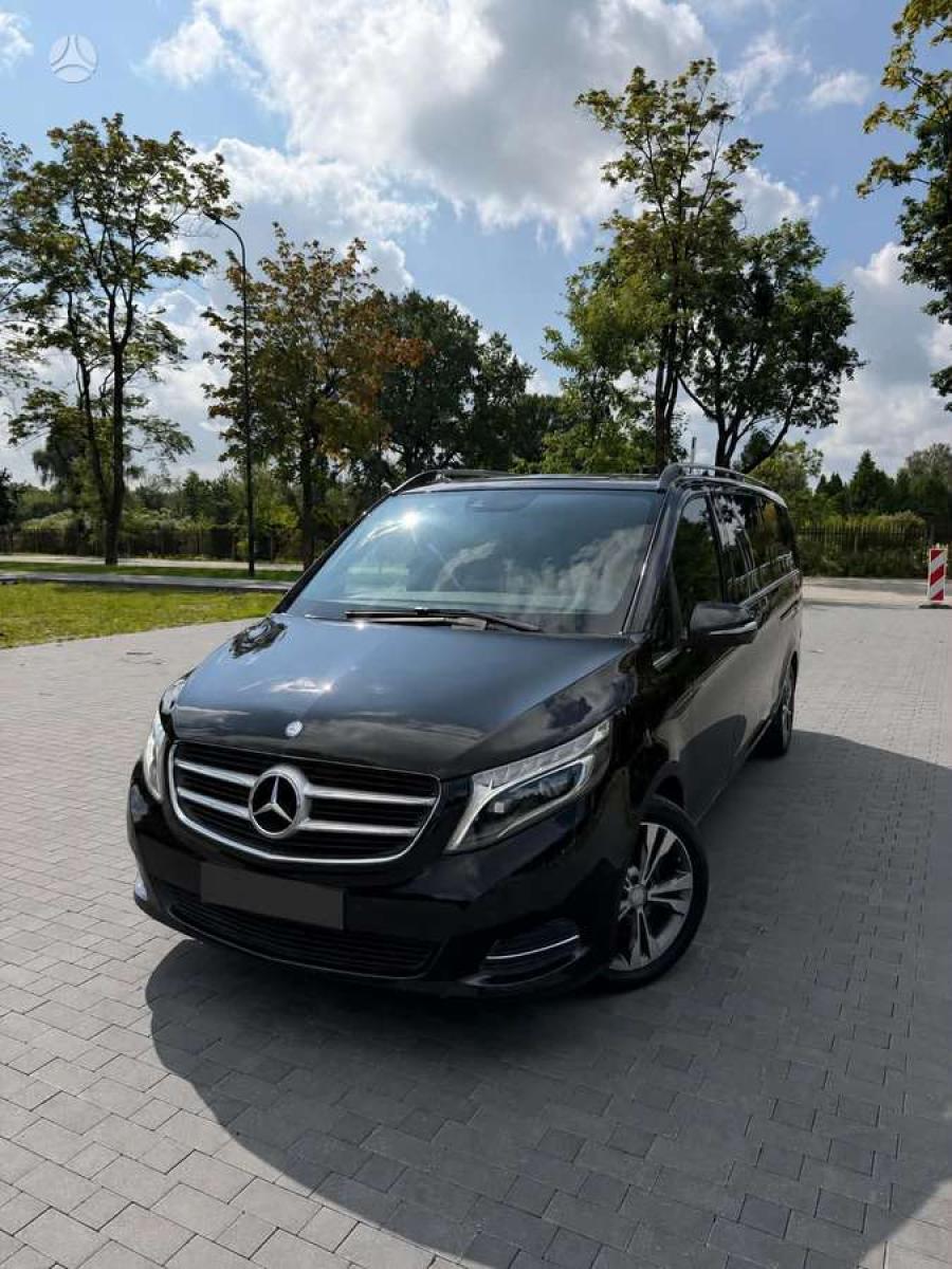 Black Mercedes-Benz V 250 2017 in Kaunas, with an engine capacity of 2.10 L and mileage of 275 thousand km for 26999 €, photo 1 on AUTOMOTO.COM.LV