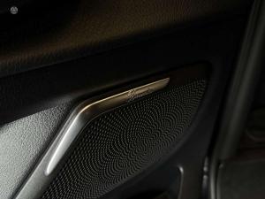 Black Mercedes-Benz V 250 2018 in Kaunas, with an engine capacity of 2.14 L and mileage of 256 thousand km for 29990 €, photo 23 on AUTOMOTO.COM.LV