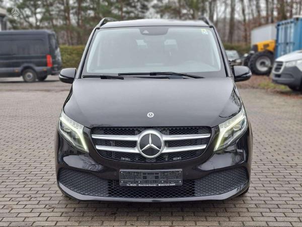 Melns Mercedes-Benz V 250 2019 Ukmergė, ar dzinēja tilpumu 1.95 L un nobraukumu 172 tūkst. km par 33350 €, foto 2 vietnē AUTOMOTO.COM.LV