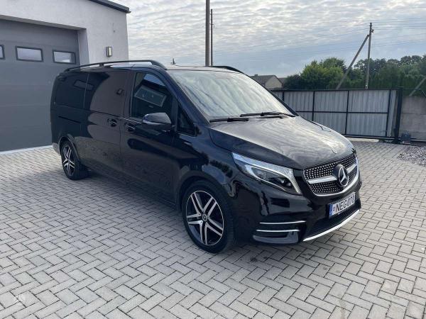 Melns Mercedes-Benz V 250 2019 Jurbarkas, ar dzinēja tilpumu 2.14 L un nobraukumu 111 tūkst. km par 31800 €, foto 4 vietnē AUTOMOTO.COM.LV