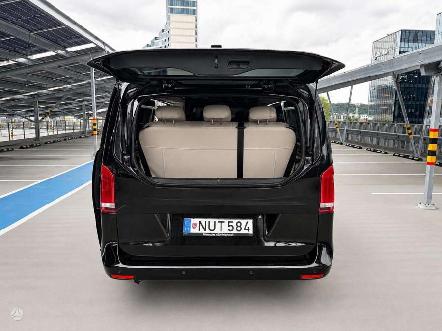 Black Mercedes-Benz V 250 2019 in Vilnius, with an engine capacity of 2.14 L and mileage of 290 thousand km for 30000 €, photo 6 on AUTOMOTO.COM.LV