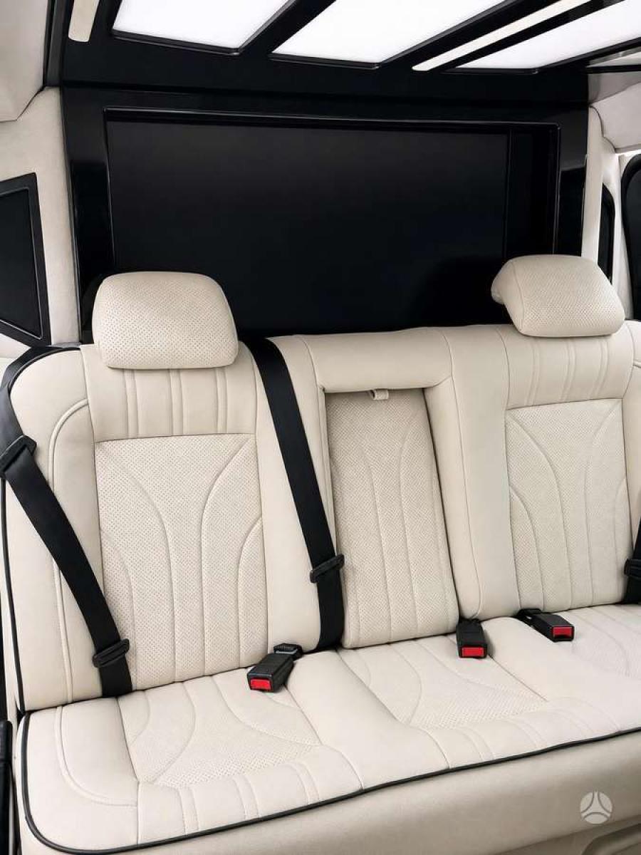 Black Mercedes-Benz V 250 2019 in Vilnius, with an engine capacity of 2.14 L and mileage of 290 thousand km for 30000 €, photo 10 on AUTOMOTO.COM.LV
