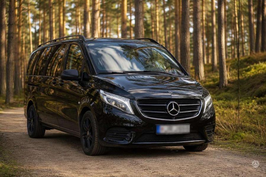 Black Mercedes-Benz V 250 2019 in Birzai, with an engine capacity of 2.14 L and mileage of 268 thousand km for 38500 €, photo 1 on AUTOMOTO.COM.LV