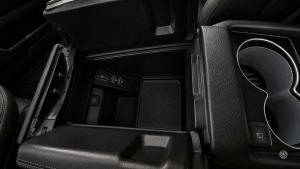 Black Mercedes-Benz V 250 2019 in Birzai, with an engine capacity of 2.14 L and mileage of 268 thousand km for 38500 €, photo 17 on AUTOMOTO.COM.LV