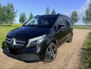 Black Mercedes-Benz V 250 2019 in Vilnius, with an engine capacity of 1.95 L and mileage of 260 thousand km for 25700 €, photo  on AUTOMOTO.COM.LV