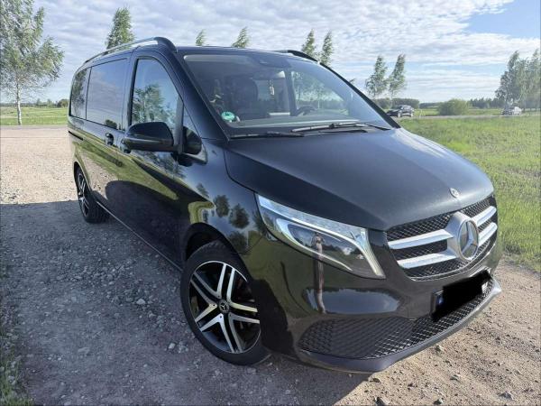 Melns Mercedes-Benz V 250 2019 Viļņa, ar dzinēja tilpumu 1.95 L un nobraukumu 260 tūkst. km par 25700 €, foto 2 vietnē AUTOMOTO.COM.LV