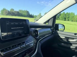 Black Mercedes-Benz V 250 2019 in Vilnius, with an engine capacity of 1.95 L and mileage of 260 thousand km for 25700 €, photo 5 on AUTOMOTO.COM.LV