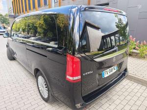 Black Mercedes-Benz V 250 2019 in Taurage, with an engine capacity of 2.00 L and mileage of 350 thousand km for 25400 €, photo 6 on AUTOMOTO.COM.LV