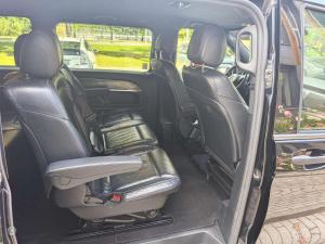 Black Mercedes-Benz V 250 2019 in Taurage, with an engine capacity of 2.00 L and mileage of 350 thousand km for 25400 €, photo 15 on AUTOMOTO.COM.LV